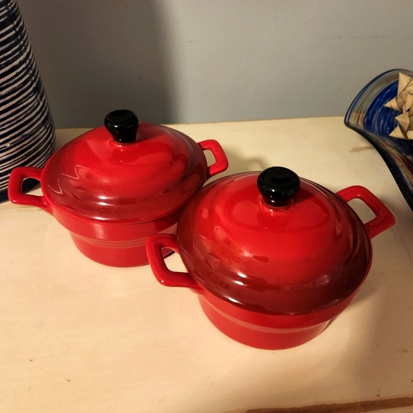 Kitchen | 7 Inch California Pantry Mini Red Crocks With Lids Set Of 2 ...